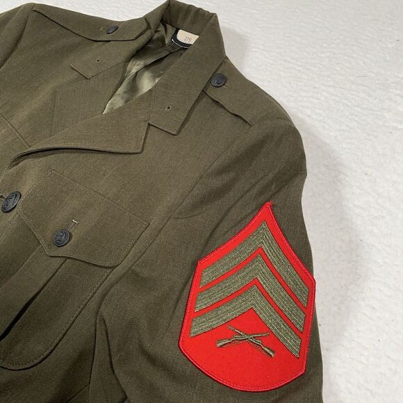 Jackets & Coats | Vintage Us Marines Jacket Size 37s Green Usmc ...